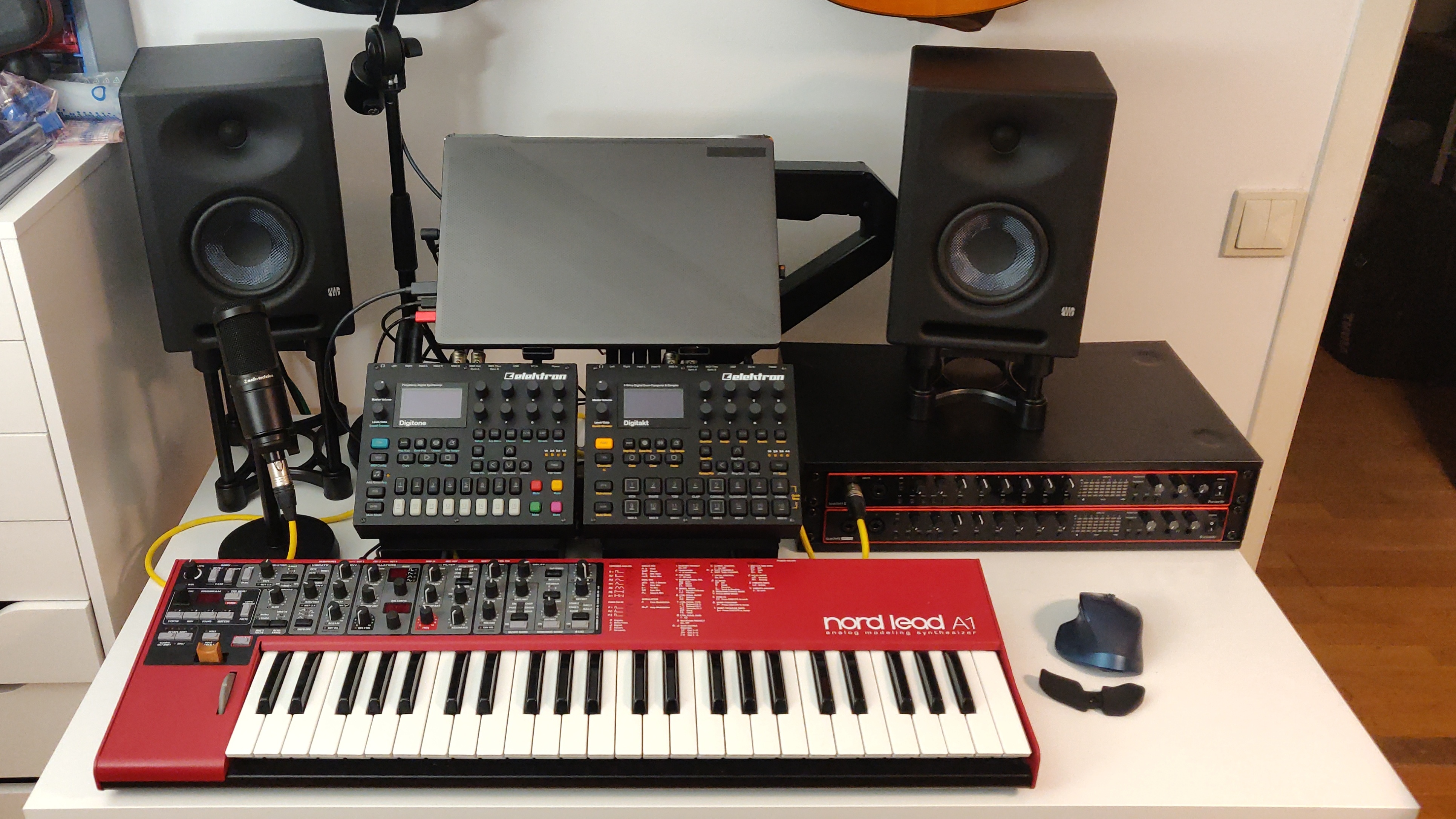 Digitakt Table Setup with Typing Keyboard Setup - Digitakt - Elektronauts