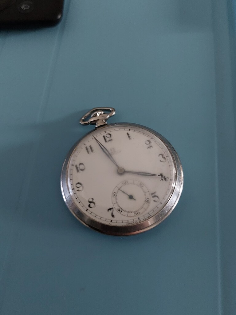 Omega zakhorloge meegewassen op 30 graden: wat nu? - Vintage ...