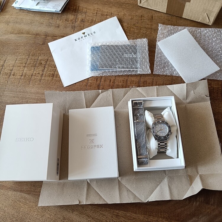 Seiko GMT DIVER Limited Edition maart 24, Nieuwstaat! Nw 1900 nu 1250 ...