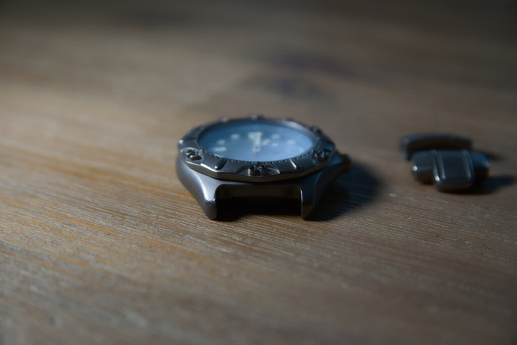 Citizen 7875-H04945 - Titanium, monocoque, solar en goud ...