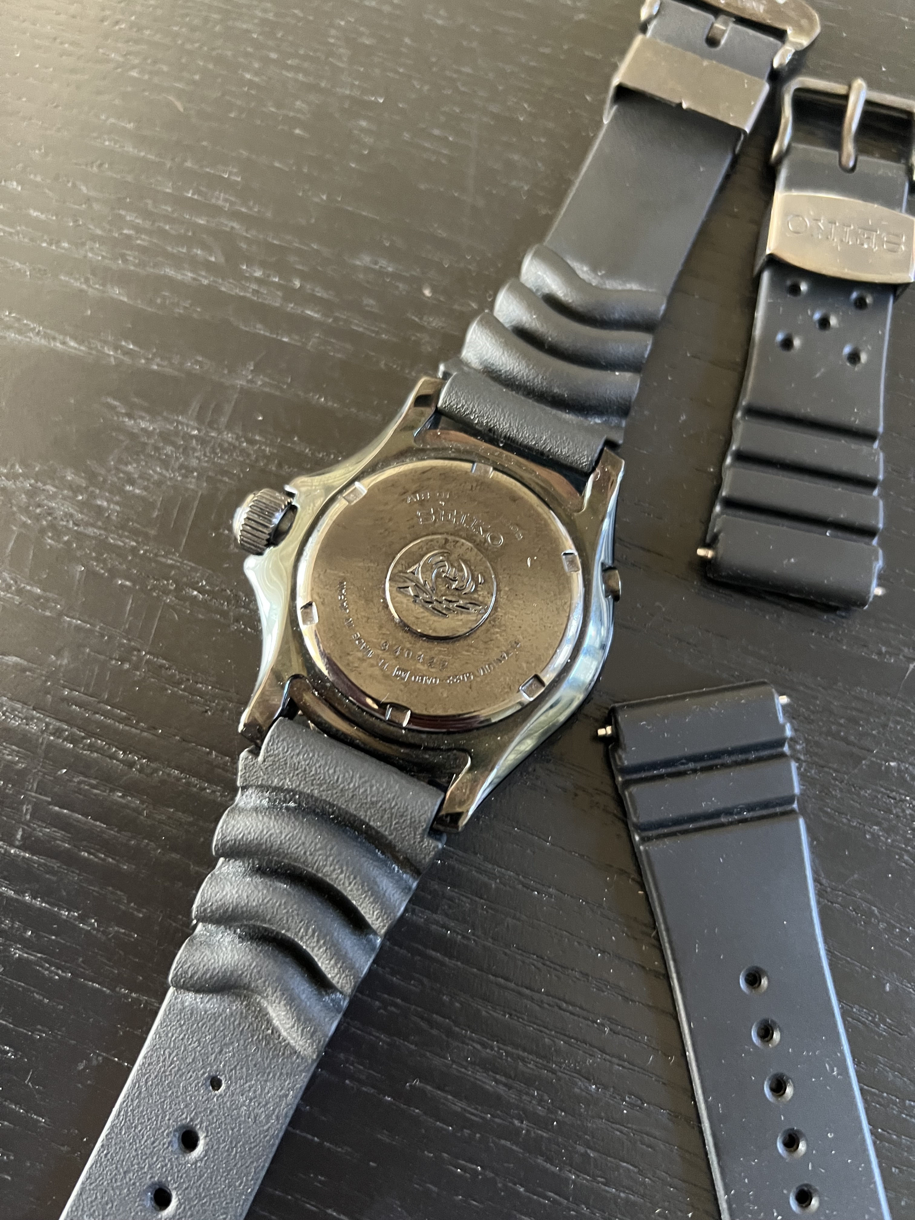 TK: Seiko SBDD003 Titanium Marinemaster 200 Scuba Kinetic Direct Drive ...